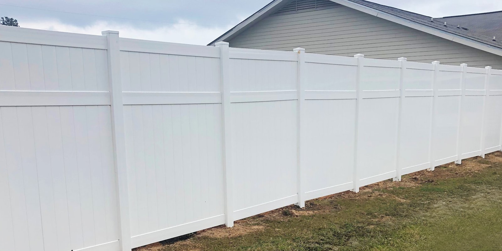 The Benefits Of Having a Vinyl Fence | A-1 Kendrick Fence